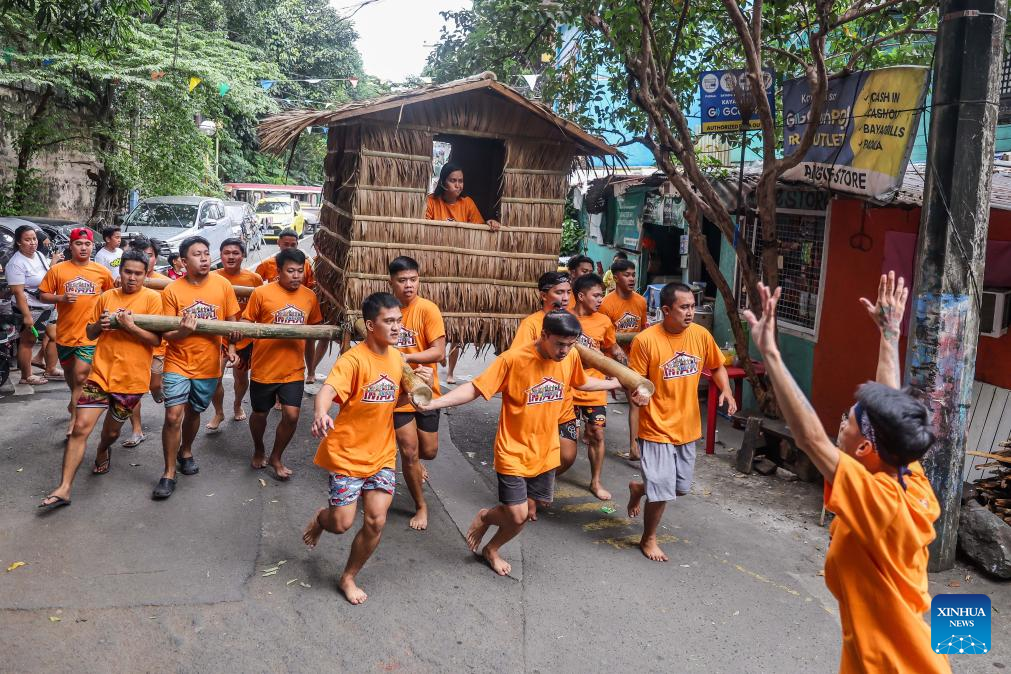 Buhat Kubo race held in Pasig, Philippines-Xinhua