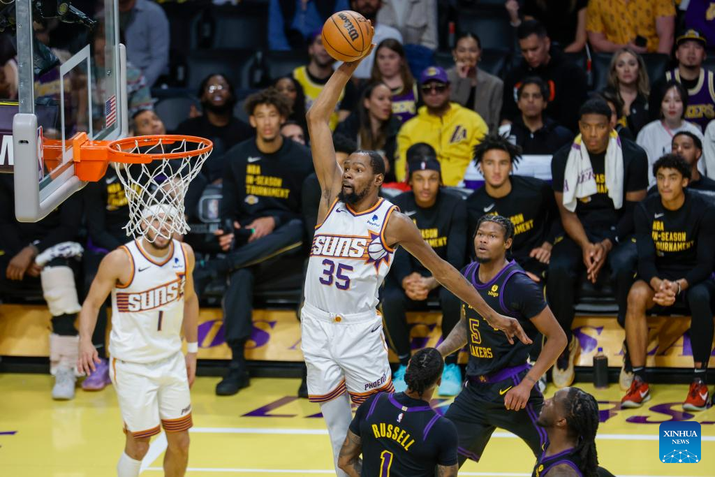 NBA: Los Angeles Lakers vs. Phoenix Suns-Xinhua