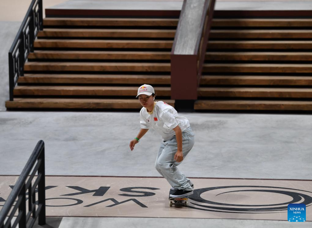 In pics: women's qualifier at Street Skateboarding World Championships ...