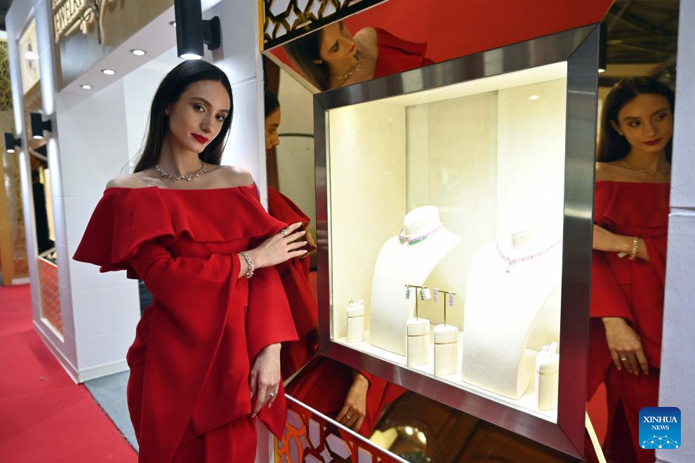 Int'l Gold and Jewelry Exhibition kicks off in Kuwait-Xinhua