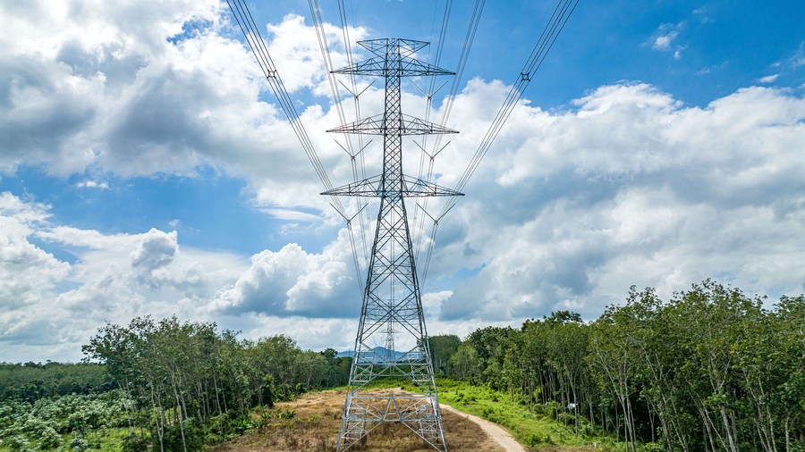 China-built power transmission line inaugurated in S. Thailand-Xinhua