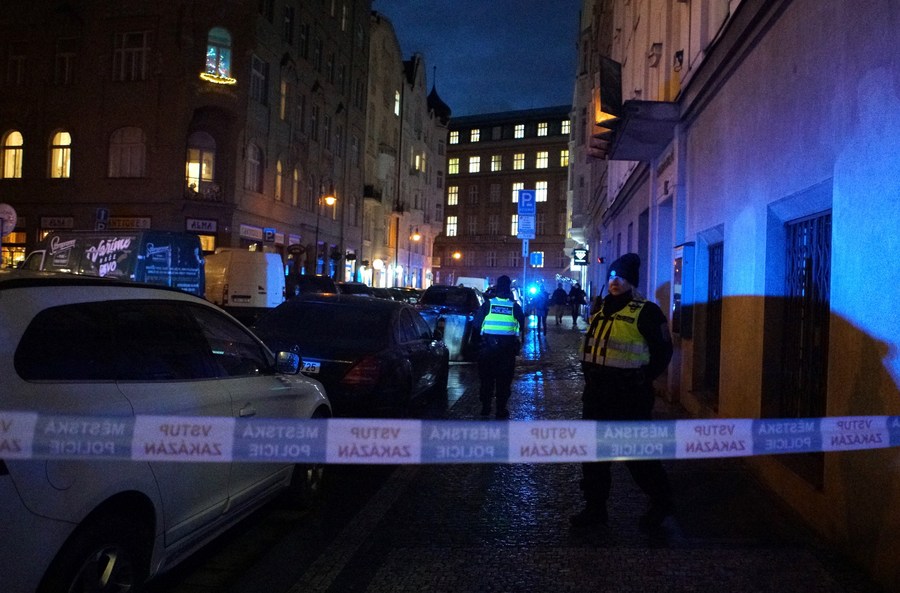 Roundup: State mourning declared after 14 dead, 25 injured in Prague ...