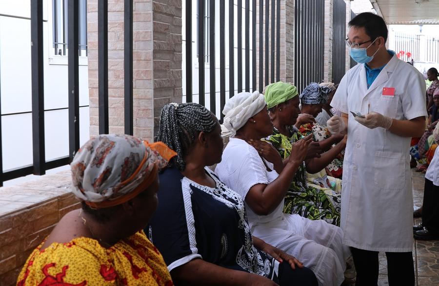 Chinese doctors build bridges of friendship with altruistic medical ...