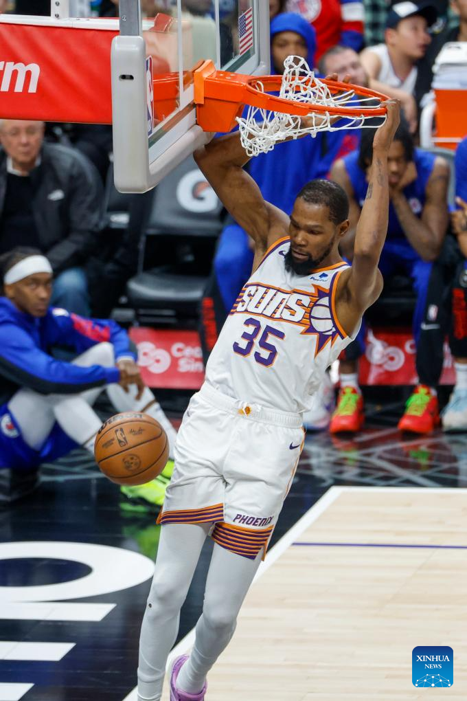 NBA: Los Angeles Clippers vs. Phoenix Suns-Xinhua