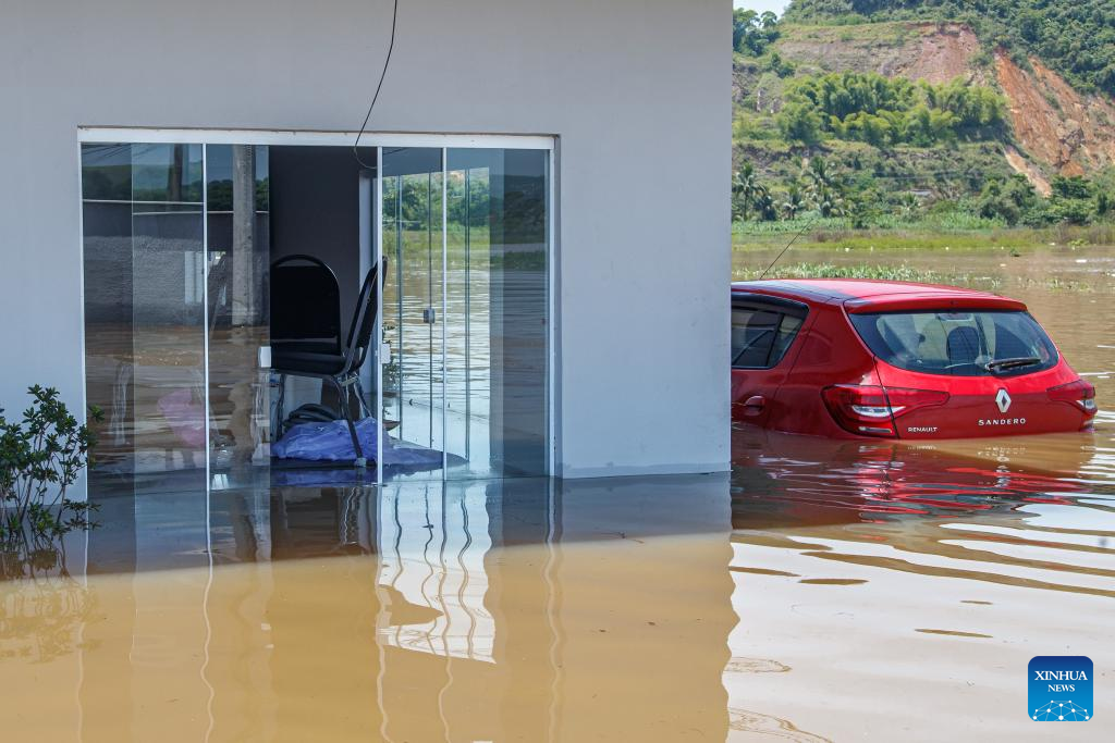 Death toll rises to 12 due to rains in Rio de Janeiro-Xinhua