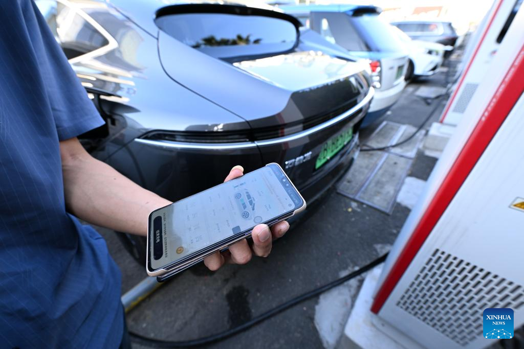Across China: Shenzhen strives to become NEV supercharging city-Xinhua