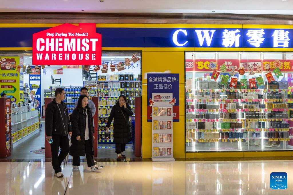 Economic Watch: "First-store economy" spurs consumption in southwest ...