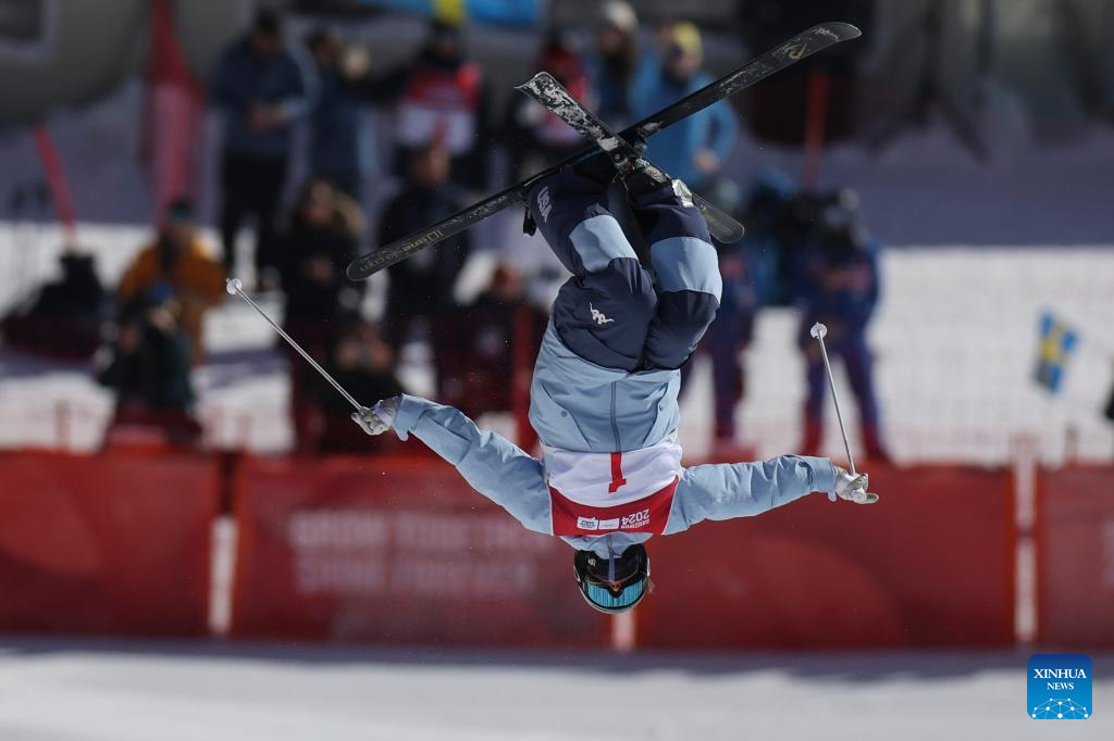Roundup: U.S., S.Korea win freeski dual moguls golds at Gangwon 2024-Xinhua
