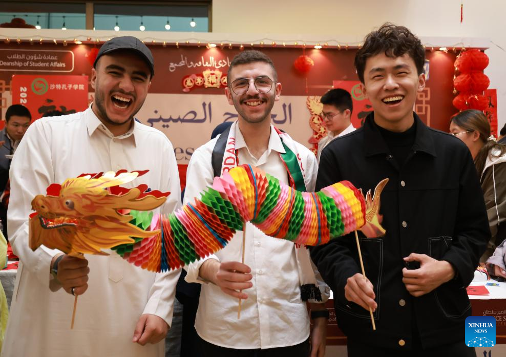 Feature: Cultural event held in Saudi university celebrates Spring ...