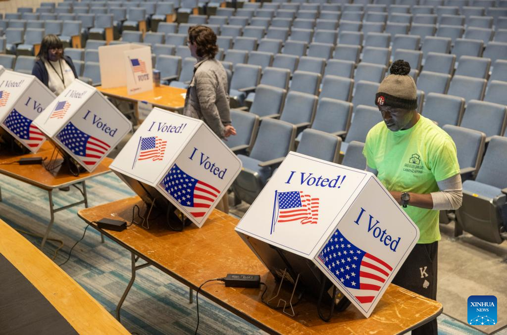 Biden wins South Carolina Democratic primary -- U.S. media projects-Xinhua