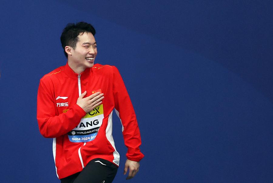 China's Wang clinches 3rd straight 3m springboard worlds title-Xinhua