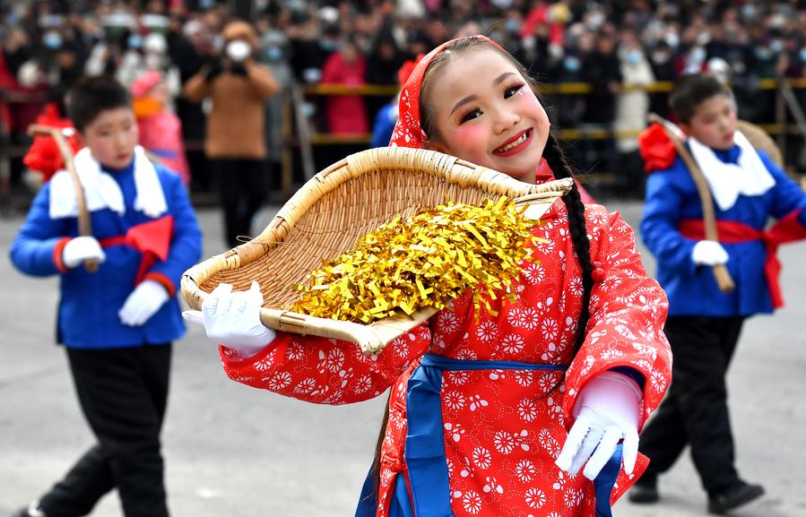 Culture&Life | A view of the renowned Shehuo parade in Longxian of NW ...