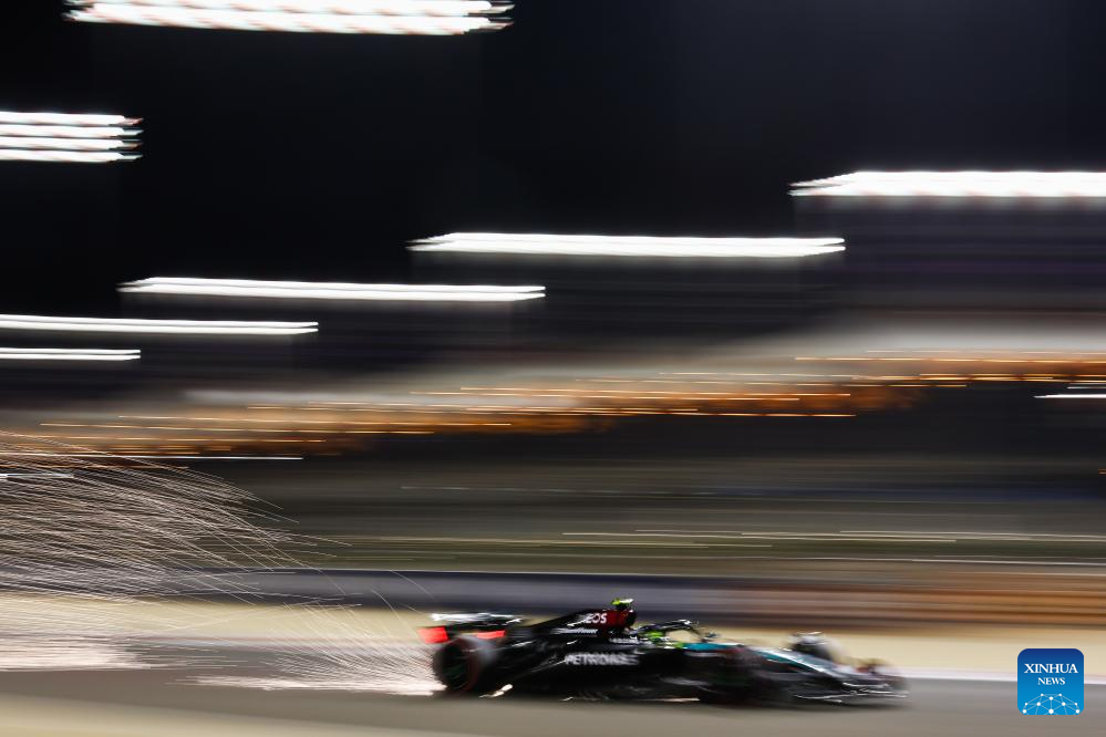 In pics: qualifying session of Bahrain Formula One Grand Prix-Xinhua