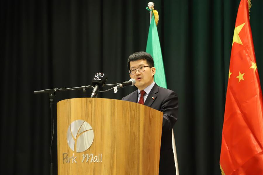 China, Algeria eye further economic cooperation-Xinhua