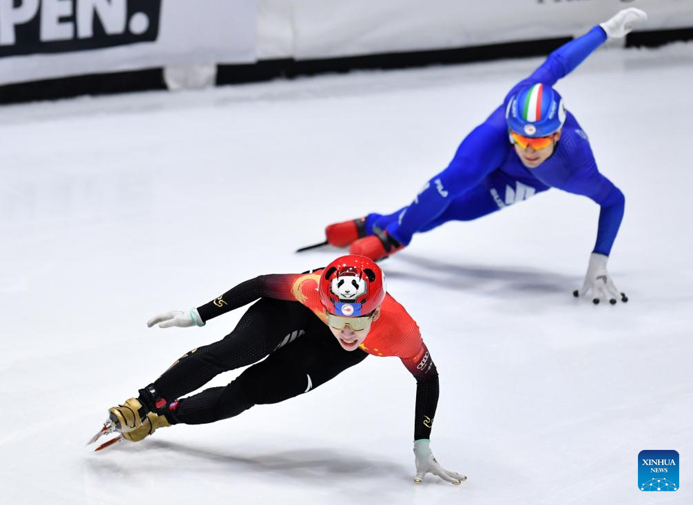 China adds two more golds at short track speed skating worlds-Xinhua