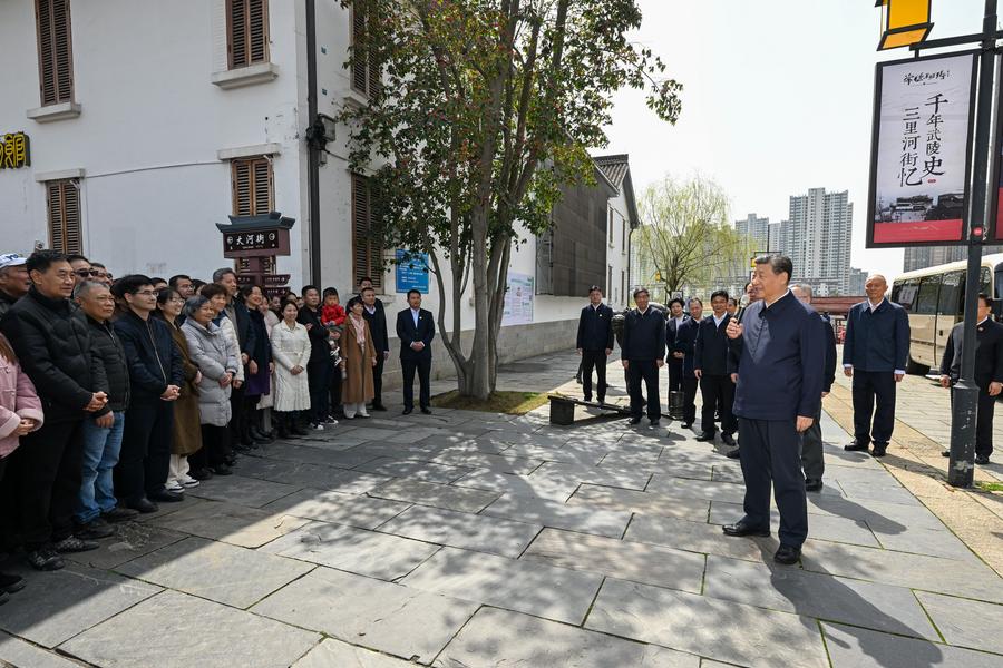 Xi inspects Changde in central China's Hunan Province-Xinhua