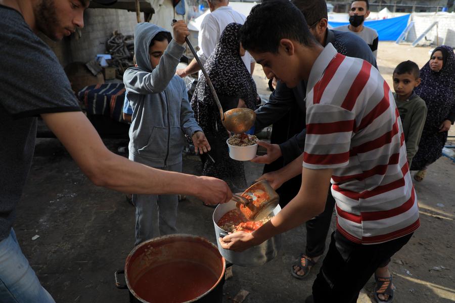 UNRWA chief urges Israel to allow food delivery to Gaza amid warnings ...