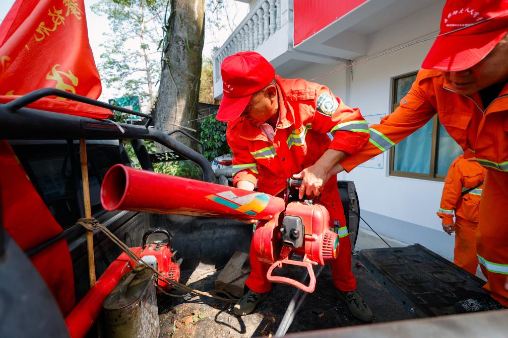 SichuanMosaics | Forestry department reinforces fire prevention ...