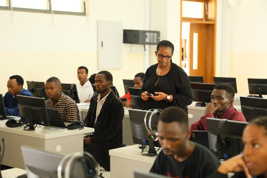 (Hello Africa) Education exchange boosts career development of Rwandan ...