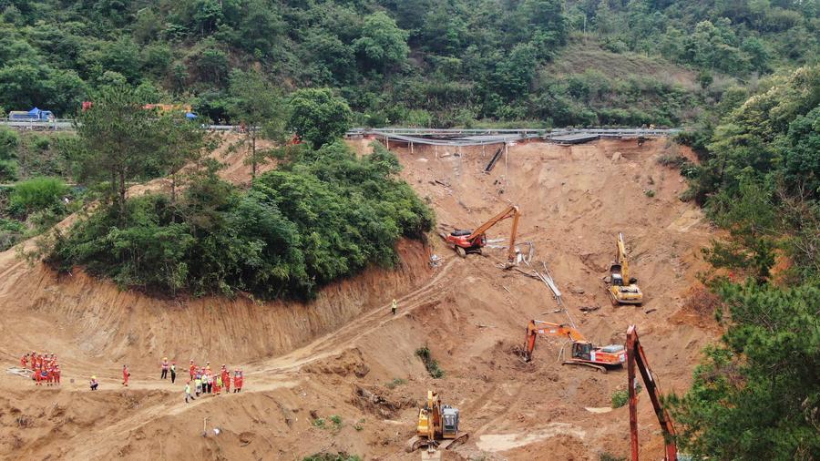 Update: Death toll up to 48 after road collapse in south China's ...