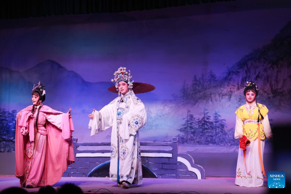 Young artists infuse new life into Qiong Opera in Hainan-Xinhua
