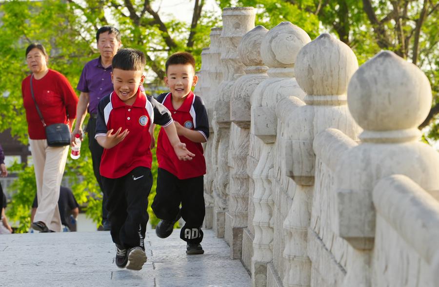 China launches case database to improve protection of minors-Xinhua