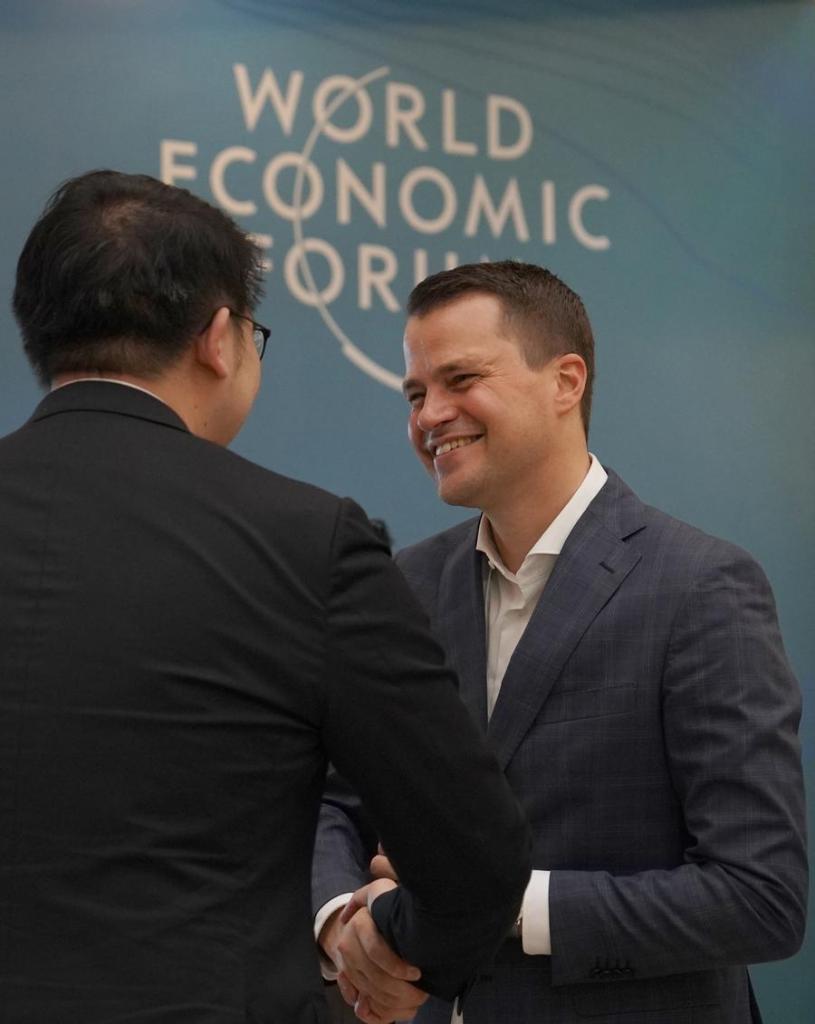 Focus | Delegates attend discussions during 2024 Summer Davos in NE ...