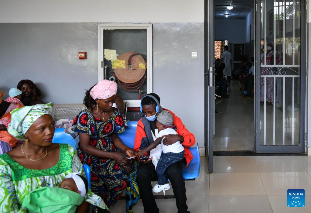 Chinese medical team provides medical services for locals in Bissau-Xinhua