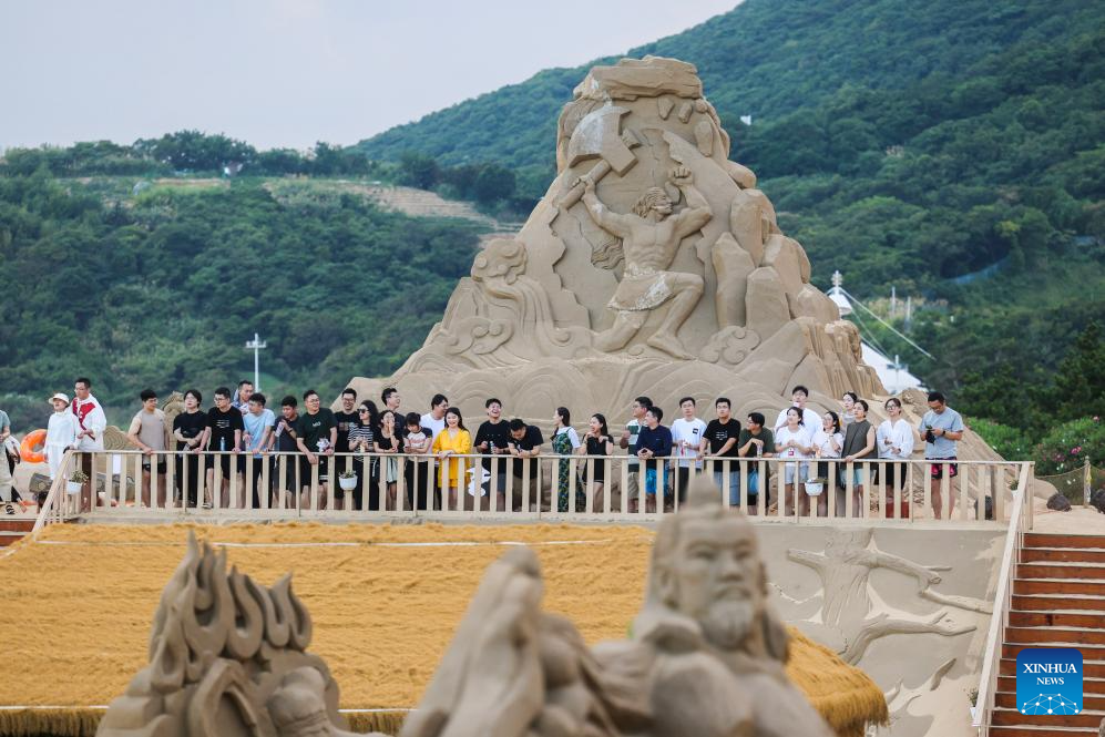 Nansha scenic area ushers in summer tourism peak in Zhejiang-Xinhua