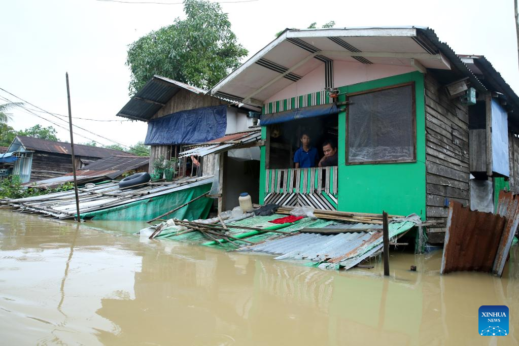 Widespread floodings displace large number of people in southern ...