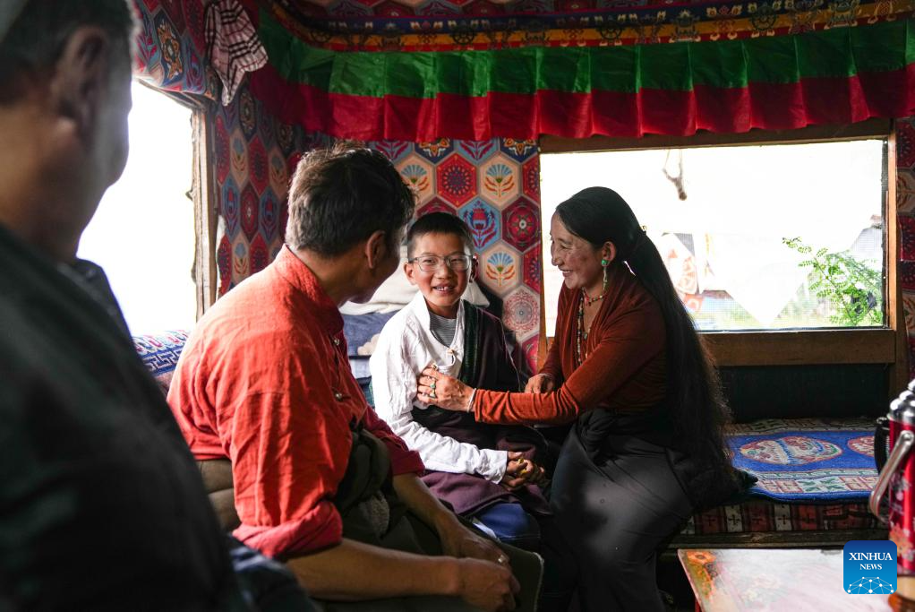 Students from high-altitude pastoral areas are educated with warmth and ...