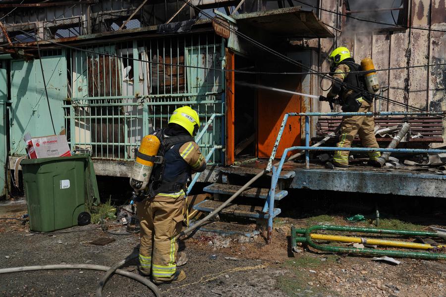 Hezbollah fires 300 rockets at Israel: army-Xinhua