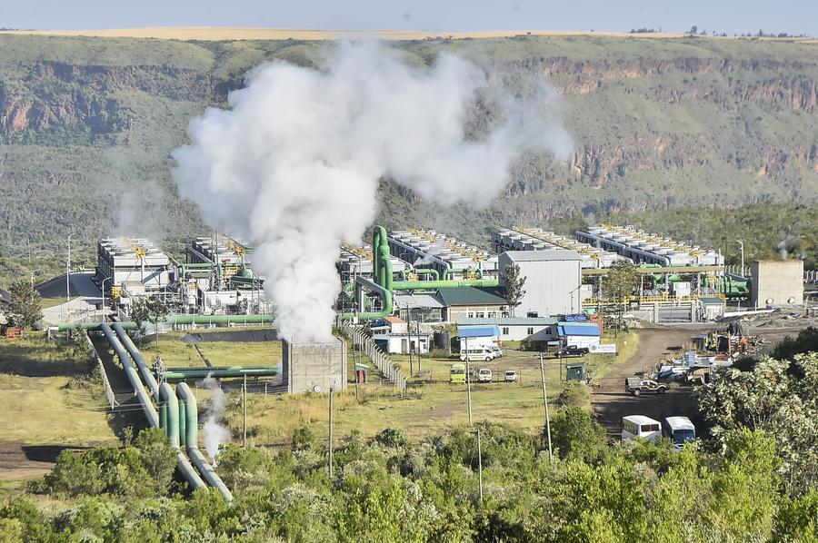 Kenyan president encourages more private investment in geothermal energy exploration-Xinhua
