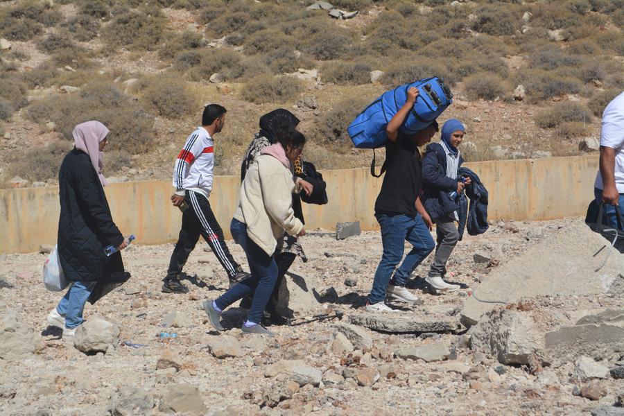UN envoy urges more support for Syria as 400,000 Syrian refugees return ...