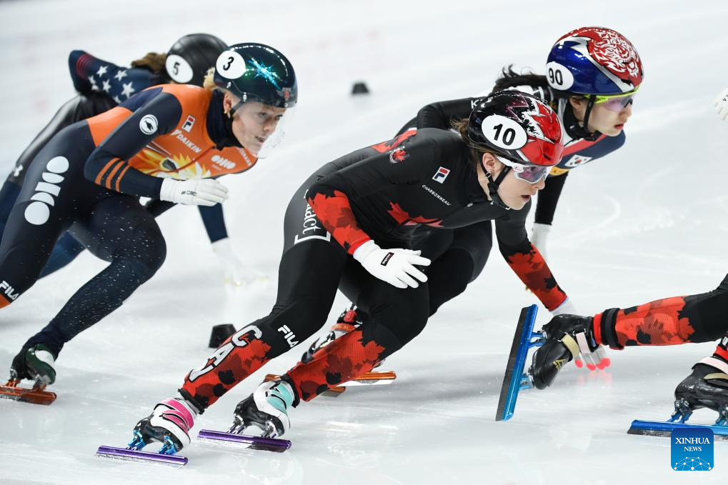 Highlights of women's 1000m final race at the ISU Short Track World ...