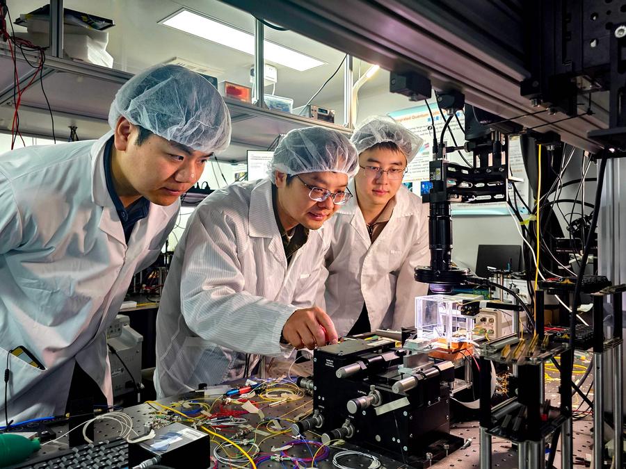 Chinese scientists achieve breakthrough in integrated photonic quantum ...