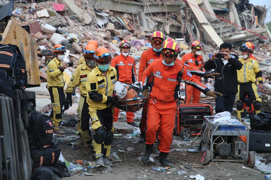 Chinese rescuers save 4 lives in 7 hours in quake-stricken Myanmar-Xinhua