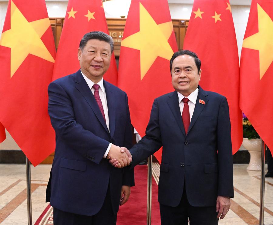 Xi urges China, Vietnam to jointly march toward modernization-Xinhua