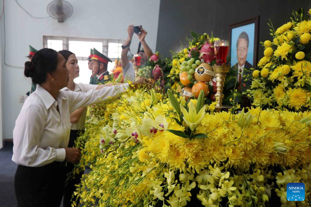 Vietnam holds national mourning for former President Tran Duc Luong-Xinhua