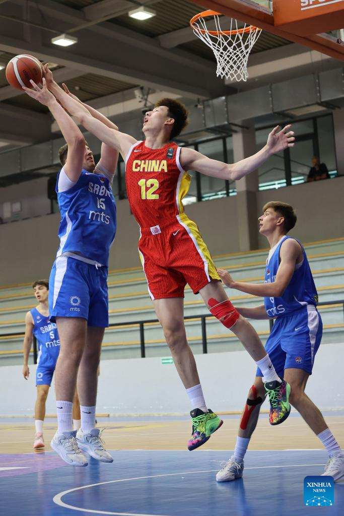 In pics: friendly basketball match between Serbia U18 and China U19-Xinhua