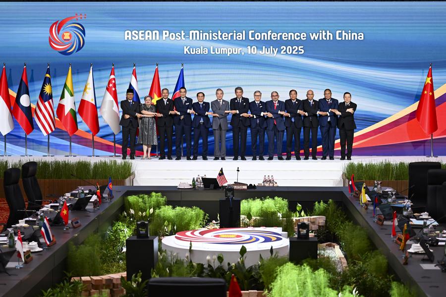 Wang Yi highlights achievements of mutually beneficial cooperation between China, ASEAN-Xinhua