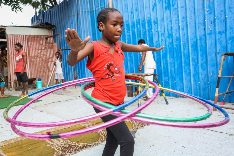 (Hello Africa) Tanzanian acrobats carry forward Chinese legacy across ...