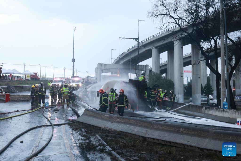 3 killed, 70 injured after gas tanker truck explodes in Mexico-Xinhua