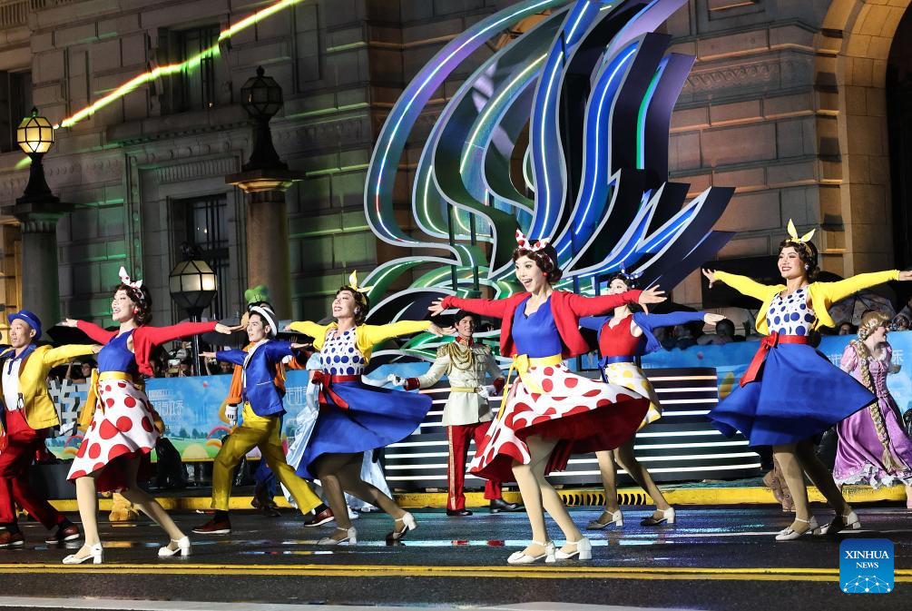 Launching ceremony of 36th Shanghai Tourism Festival floats parade held in Shanghai-Xinhua