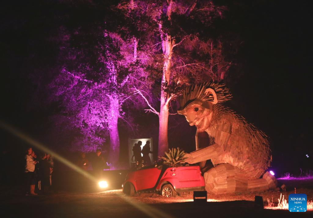 2nd Nightfall opens in Woodside, U.S.-Xinhua