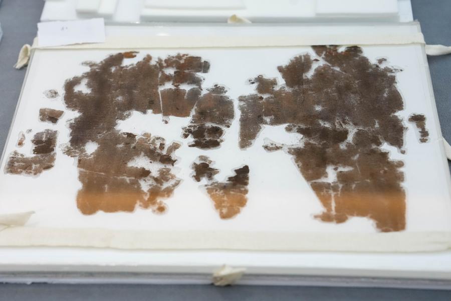 Update: China Focus: 2,300-year-old Chinese silk manuscripts finally ...