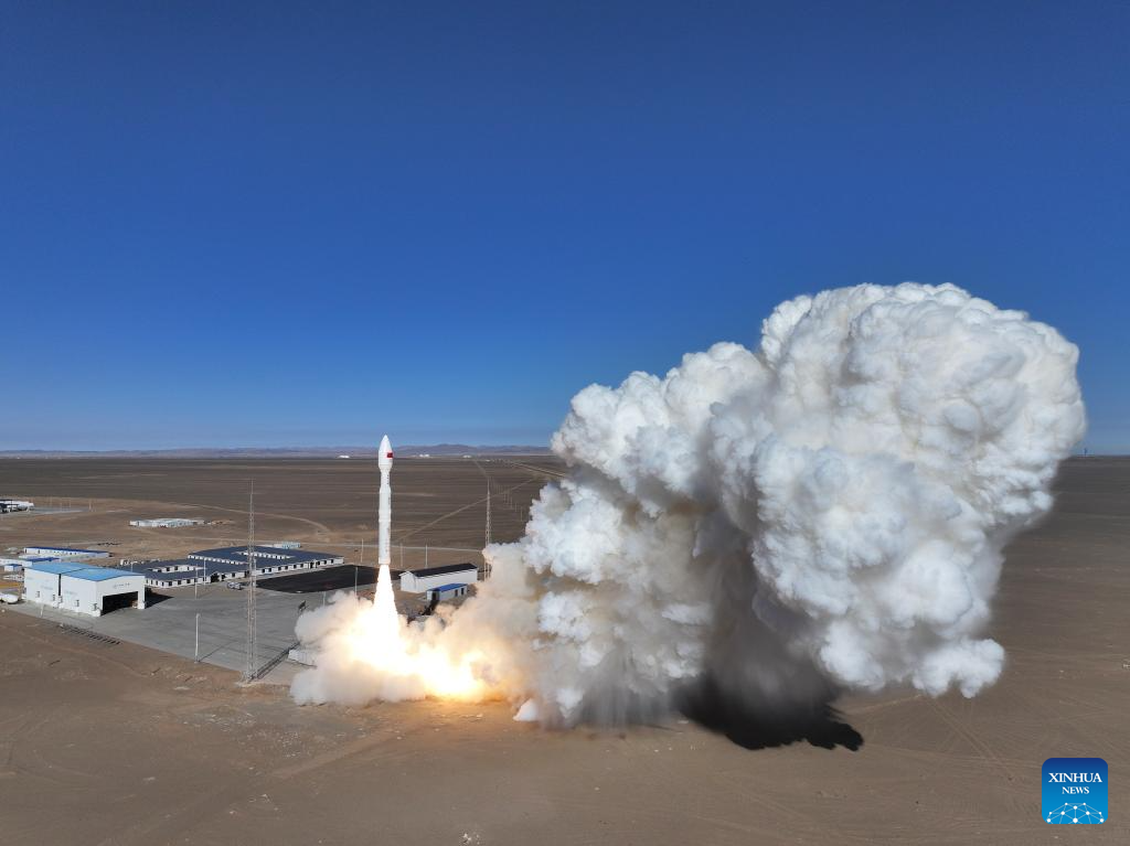 China launches Lijian-1 Y9 carrier rocket -Xinhua