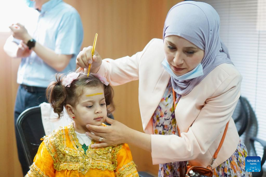 Feature: Algerian kids taste Zongzi as token of cross-continental ...