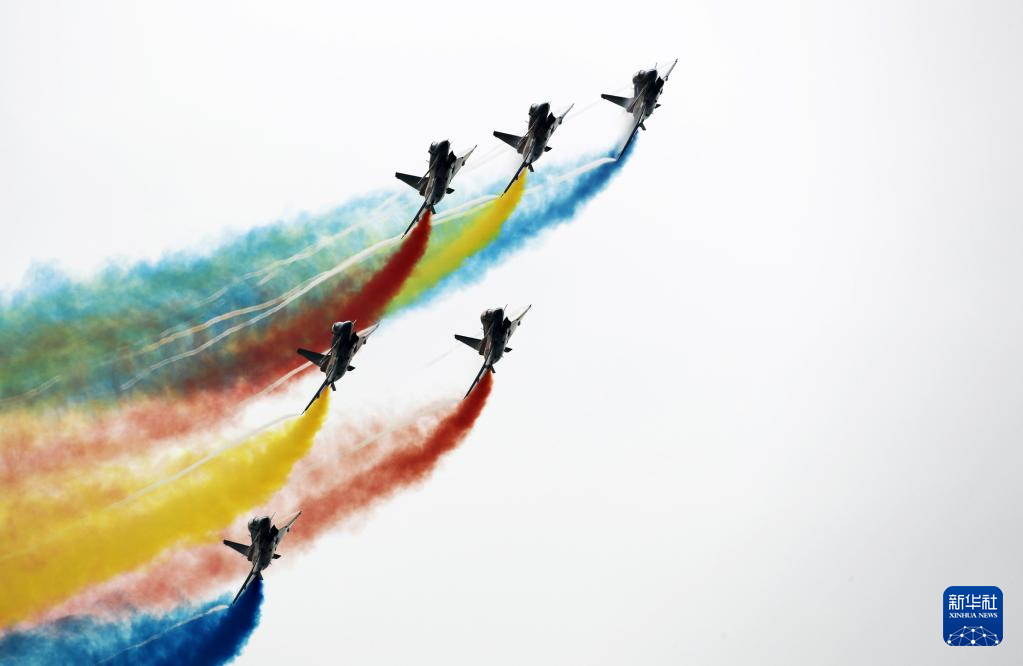 Airshow China kicks off in port city Zhuhai-Xinhua
