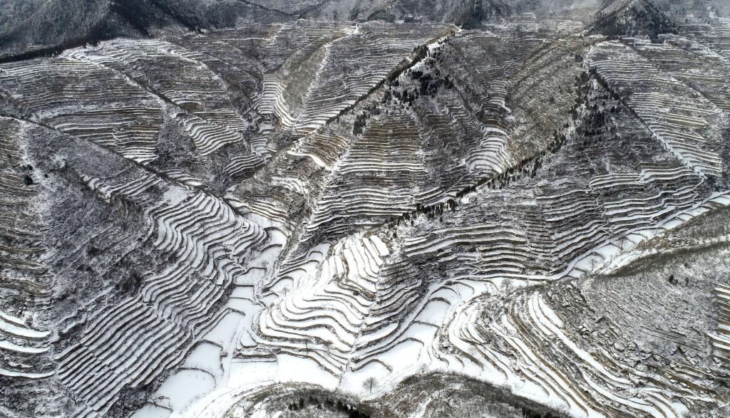 In pics: snow scenery across China-Xinhua